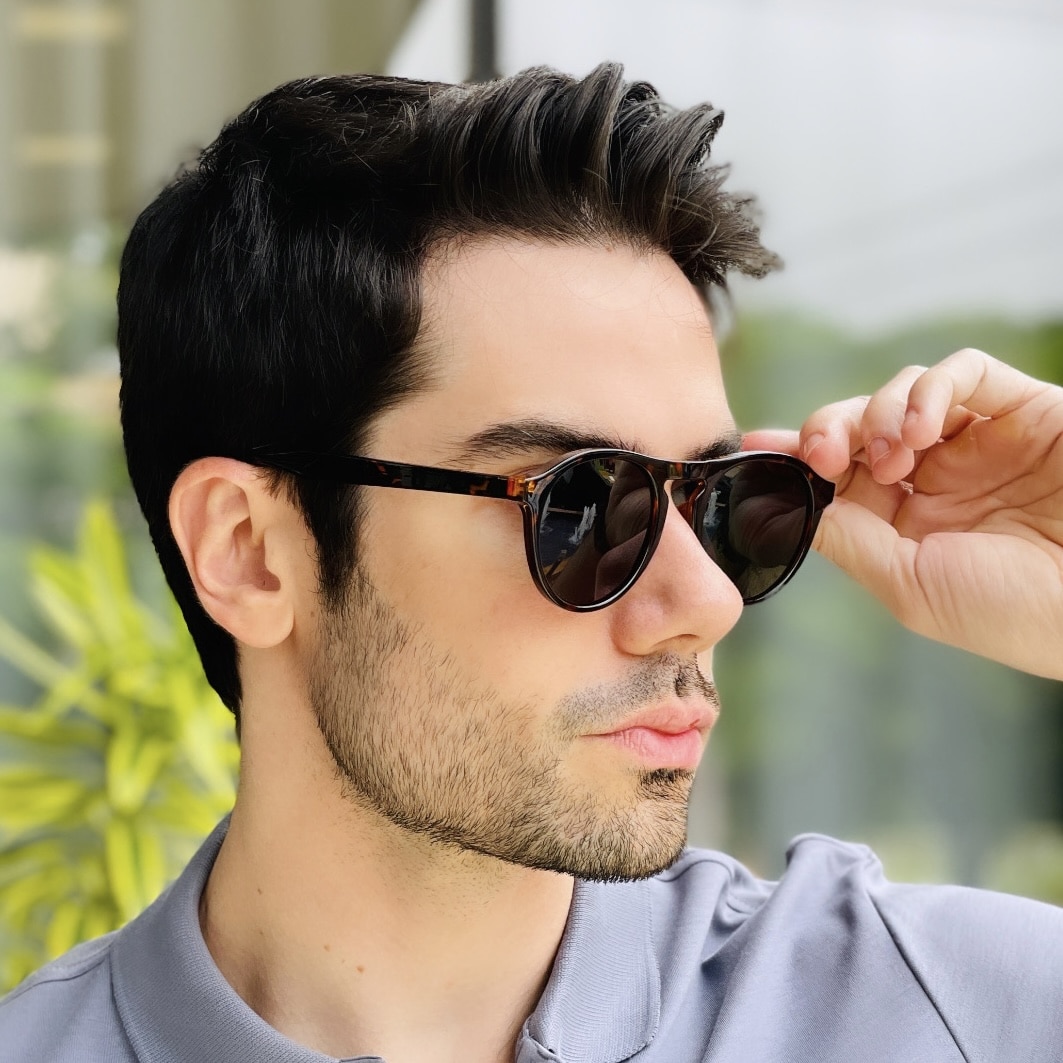 Óculos de Sol Masculino Redondo Tartaruga Isaac - Safine